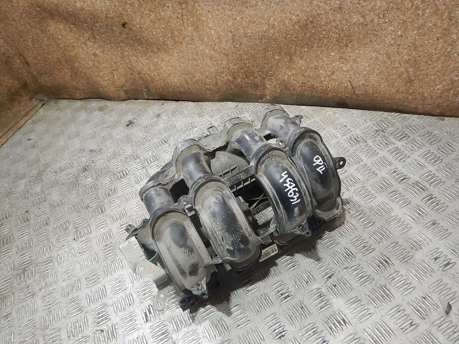 Б/У Коллектор впускной, Ford (Форд)-FOCUS 2 (05-08) FORD FOCUS 2 (05-08) 1,6 HXDA Следы ремонта. 457631 FORD арт. 4M5G9424CE