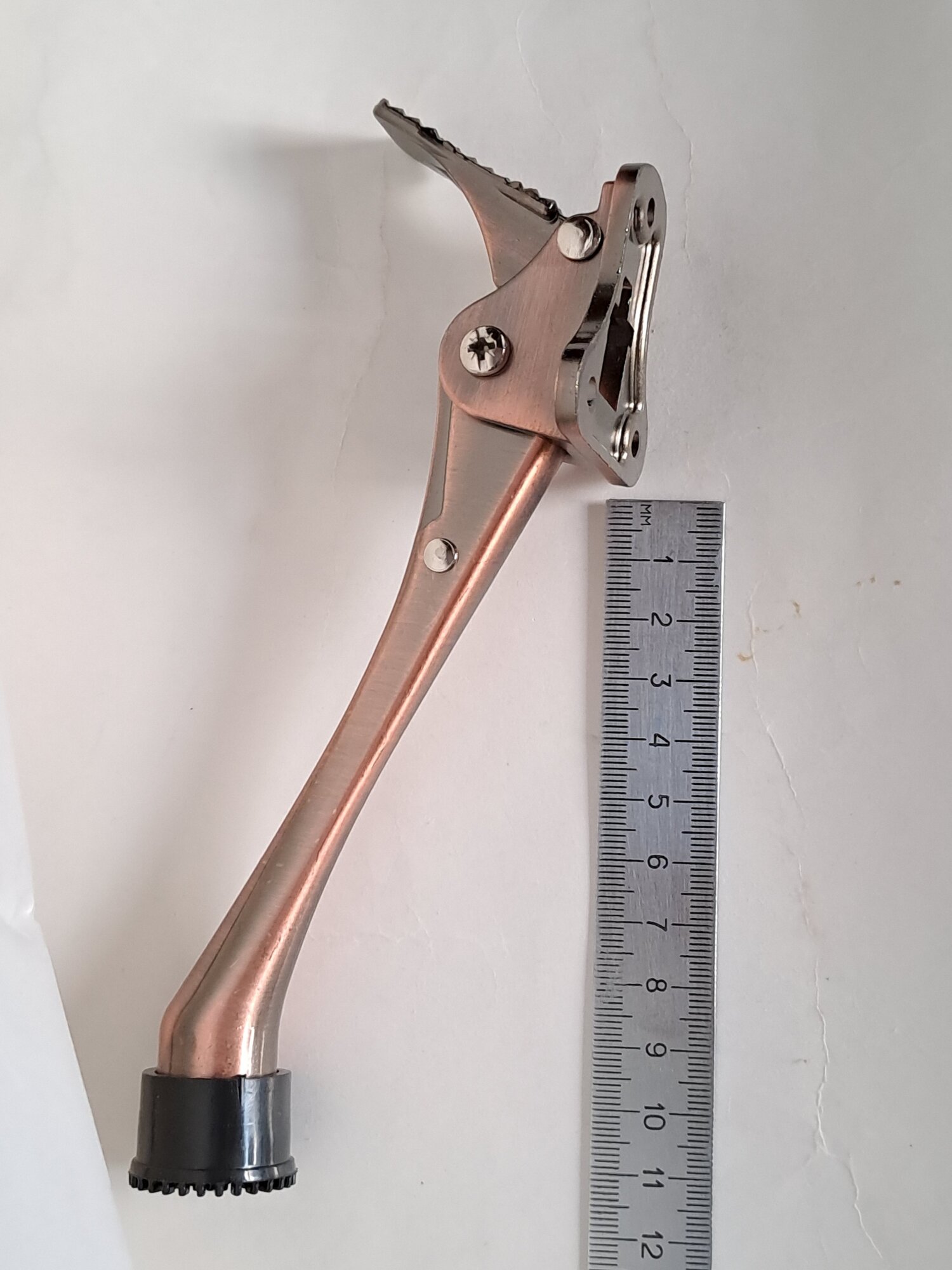 Фиксатор тяжелой двери "Козья ножка 115мм" ( медь) Сталь С педалью.