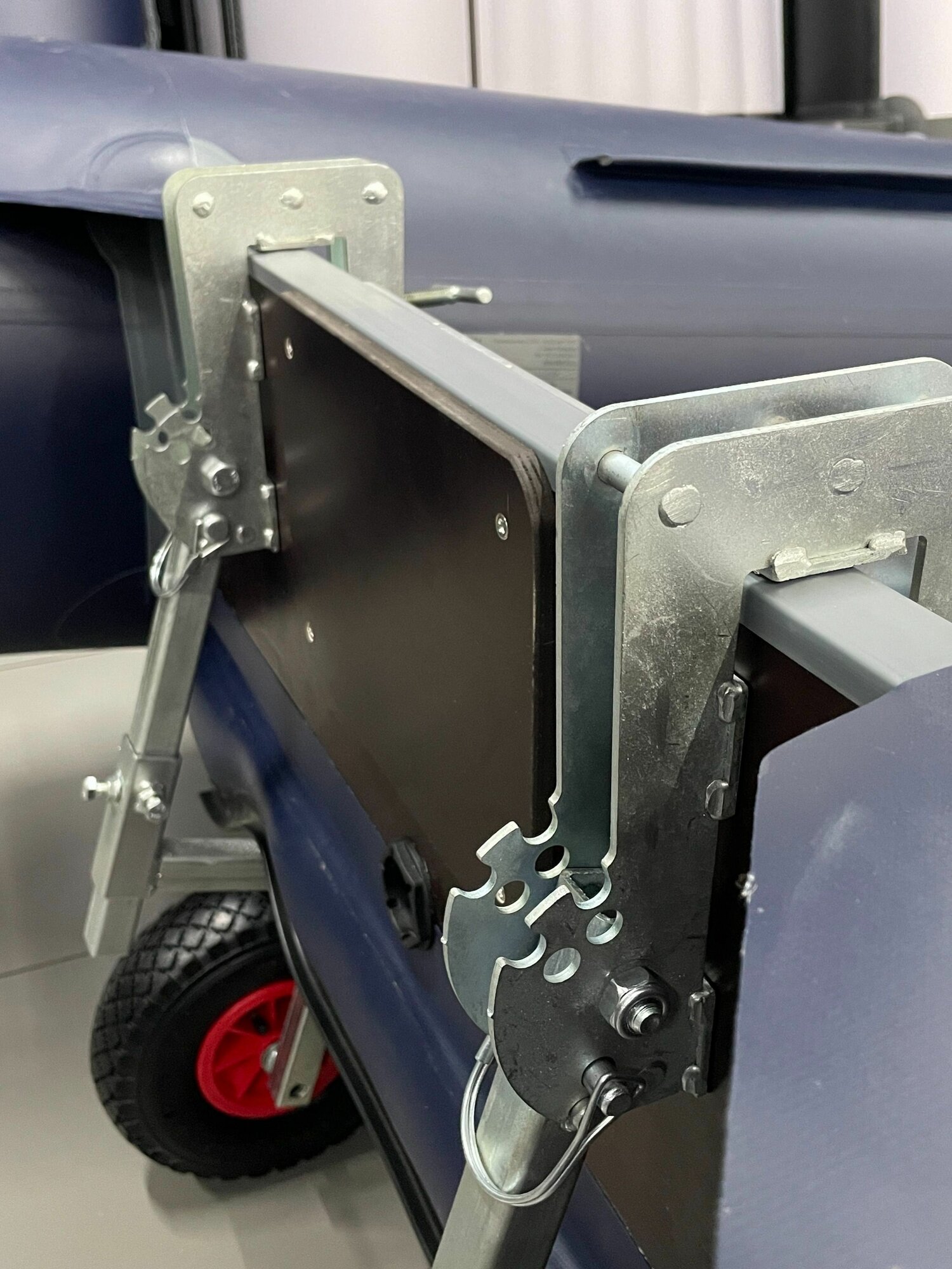 Транцевые колеса на струбцинах с опорой ТТ-74