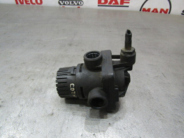 Клапан ускорительный KNORR-BREMSE, MAN TGX, TGS, TGA, TGL, TGM