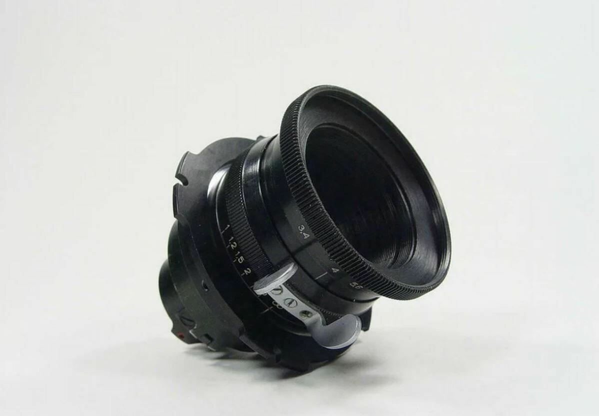 Киношный. PL mount КМЗ ОКС 1-25-1 f/2.5 25mm Arriflex Arri RED One