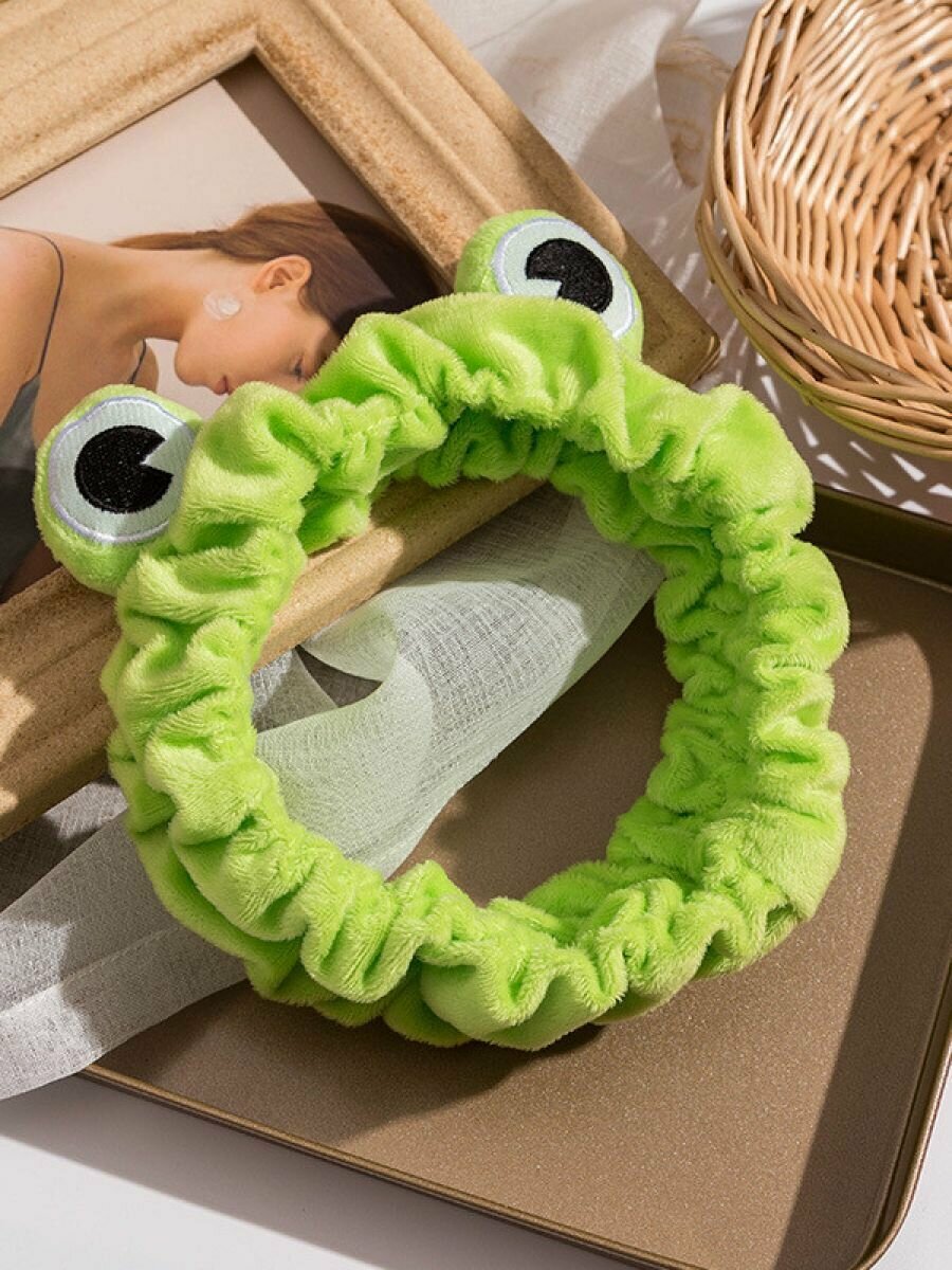 Повязка лягушка, ободок с глазками лягушки, повязка с ушками косметическая зеленая на резинке теплая для спорта