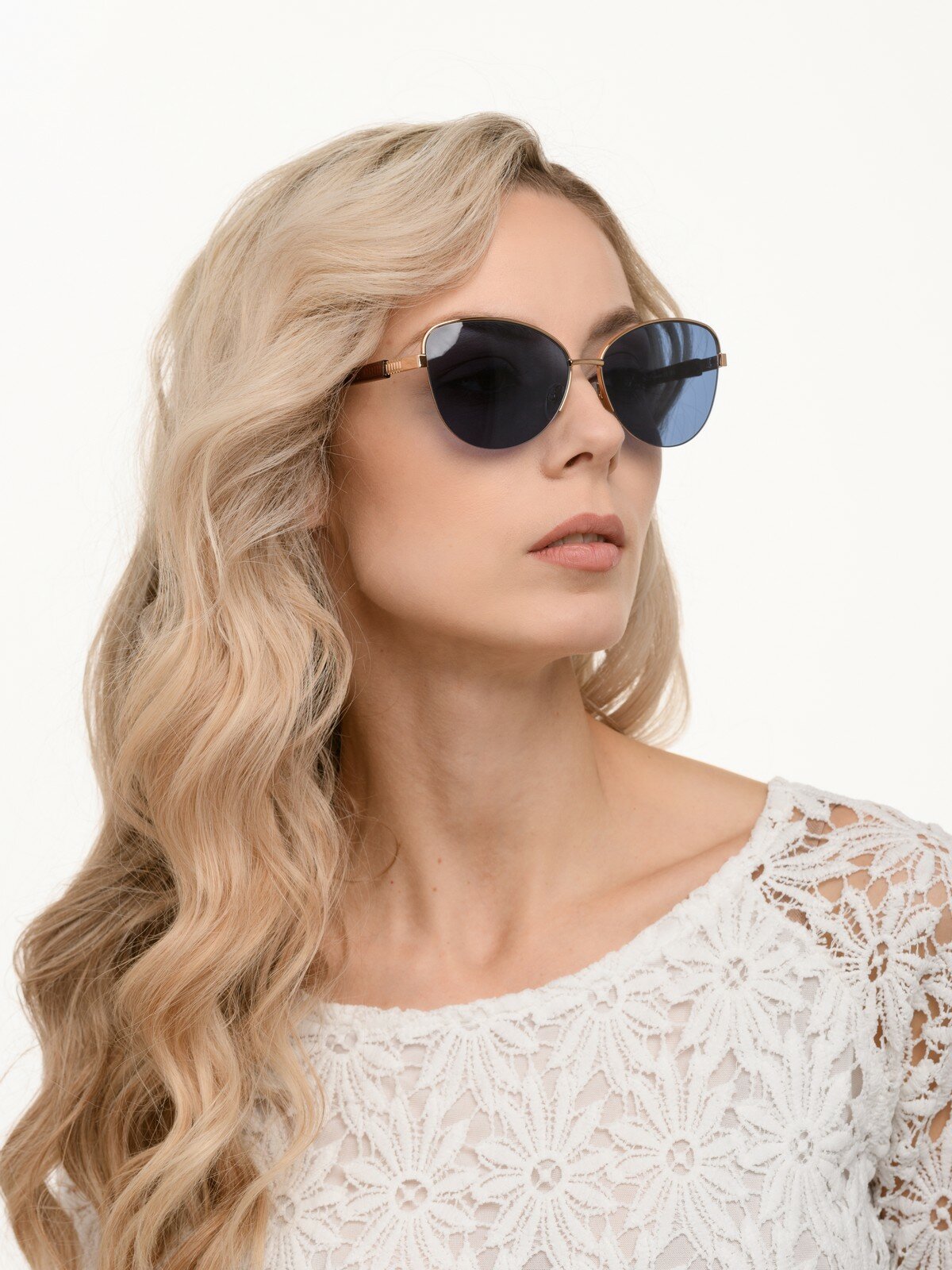 Солнцезащитные очки