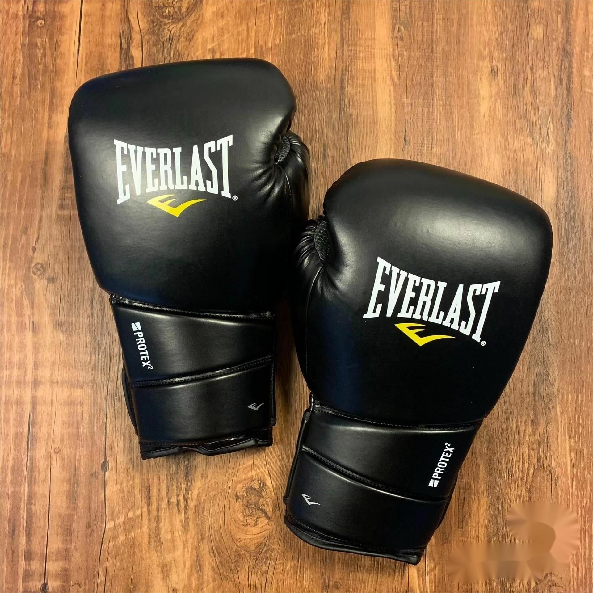 Боксерские перчатки