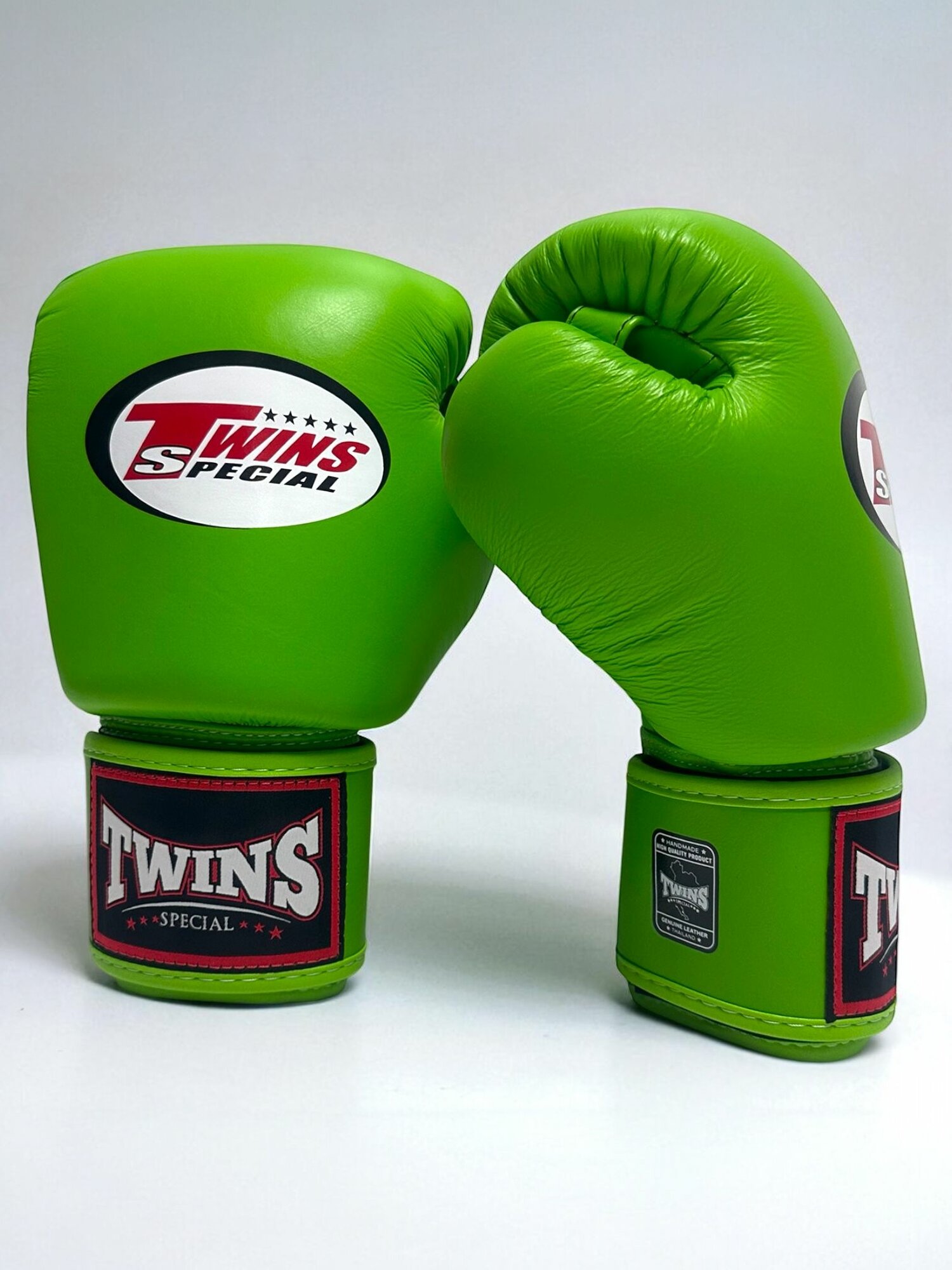 Боксерские перчатки Twins Special BGVL3 14 унций
