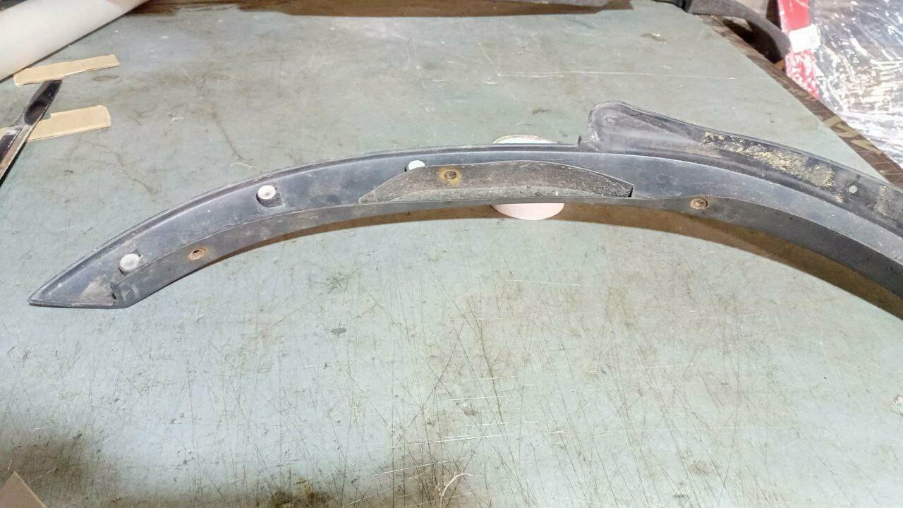 Накладка крыла перед. прав. Renault Master 2 (1998 - 2003) 7701692570