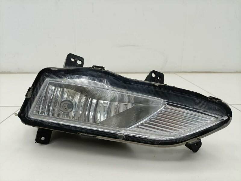 Фара противотуманная правая Dongfeng 580 2017 кат.номер: 4116020SC01