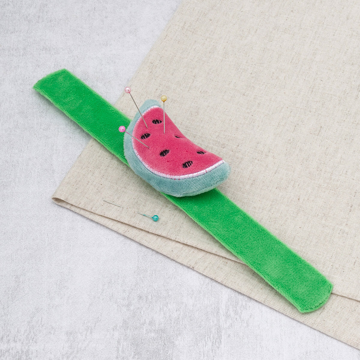 Игольница на руку мягкая, браслет 'Арбуз', размер 24 см, 1 штука