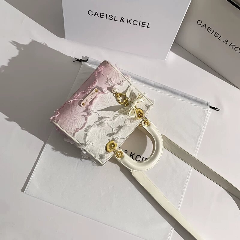 Сумка для женщин CAEISL&KCIEL, нишевая градиентная сумка с кисточками, сумка принцессы Дианы, новая высококачественная сумка через плечо 2025 года