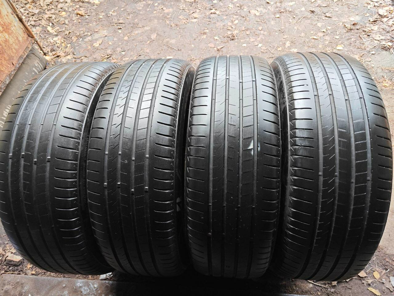 Шины БУ летние Bridgestone Alenza 001 235/65 R18 106V