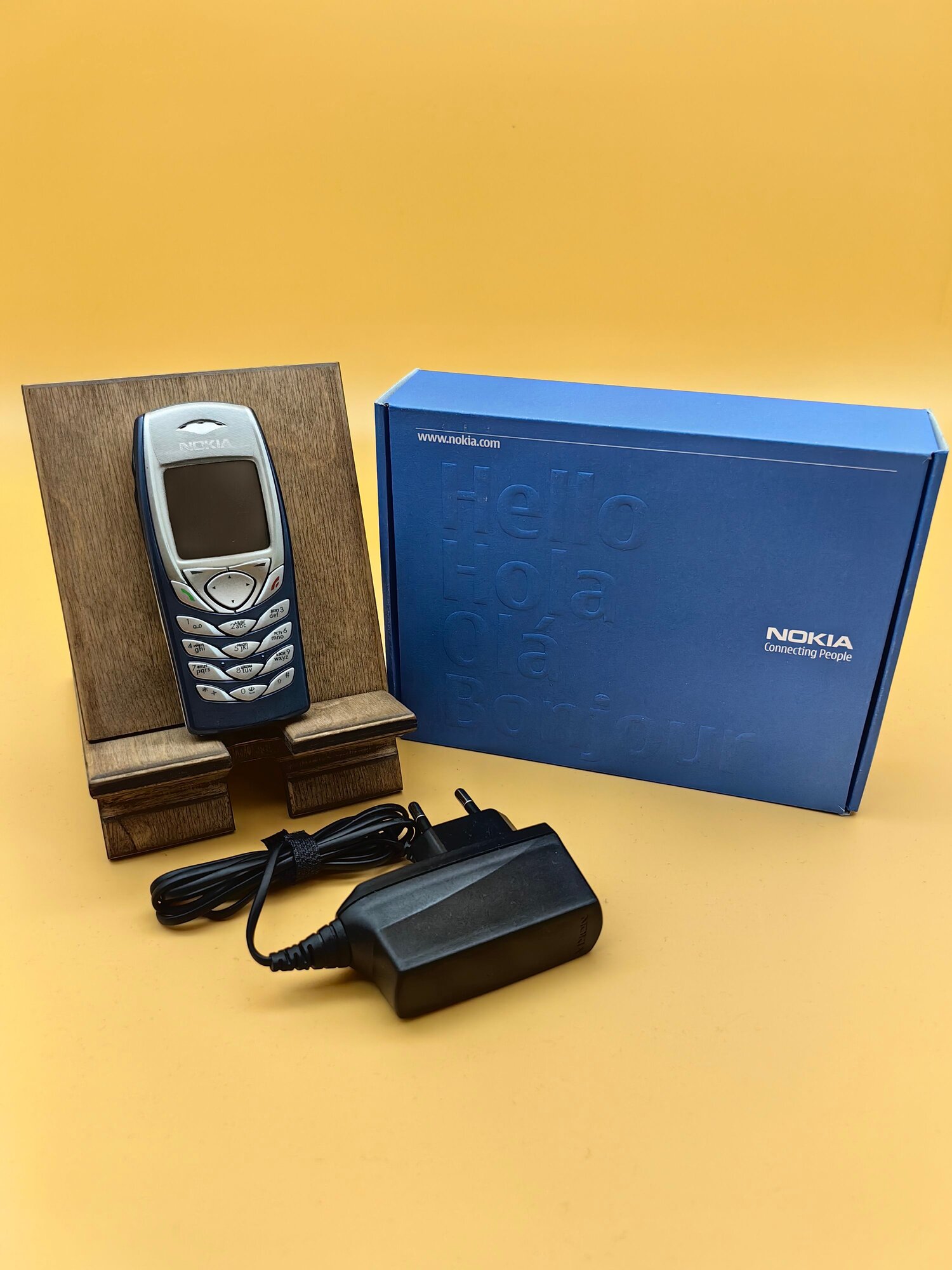 Мобильный раритетный кнопочный ретро телефон Nokia 6100, Синий