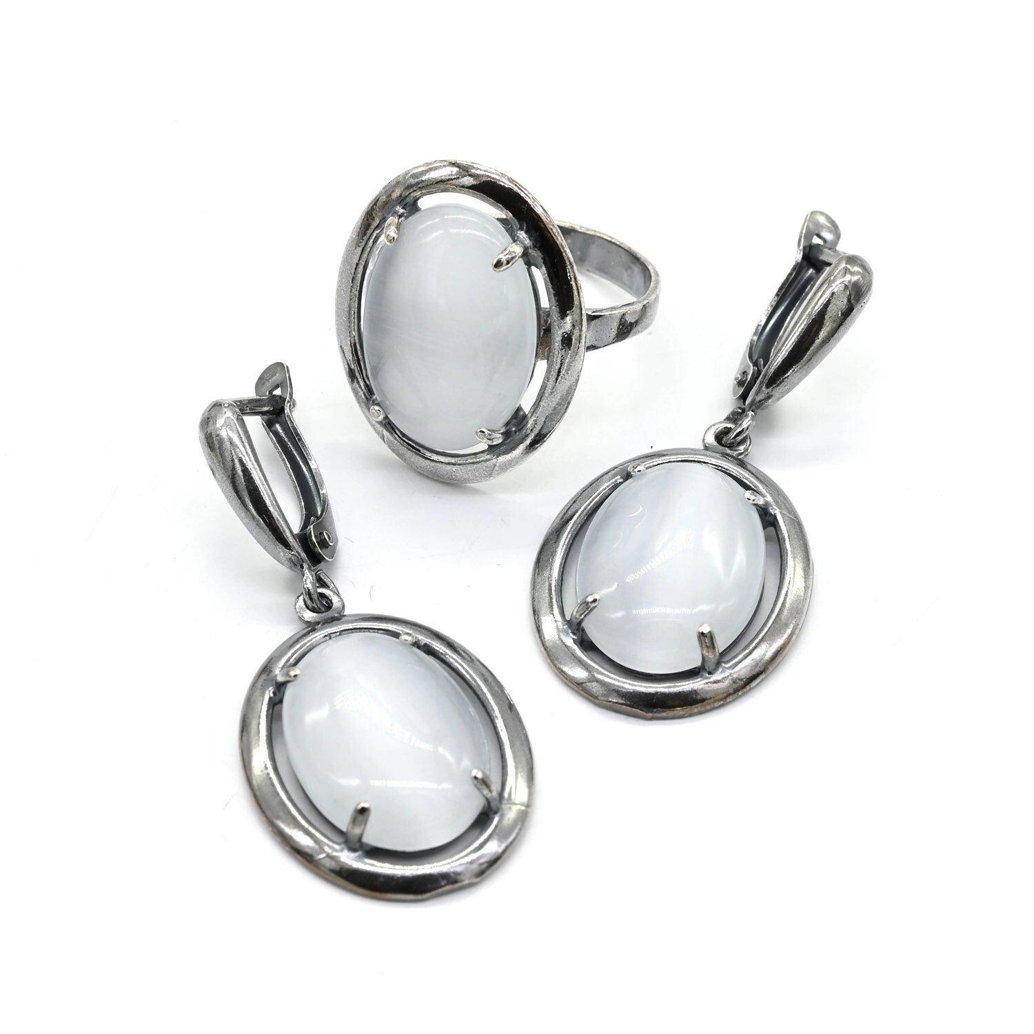 Комплект бижутерии: кольцо, кошачий глаз