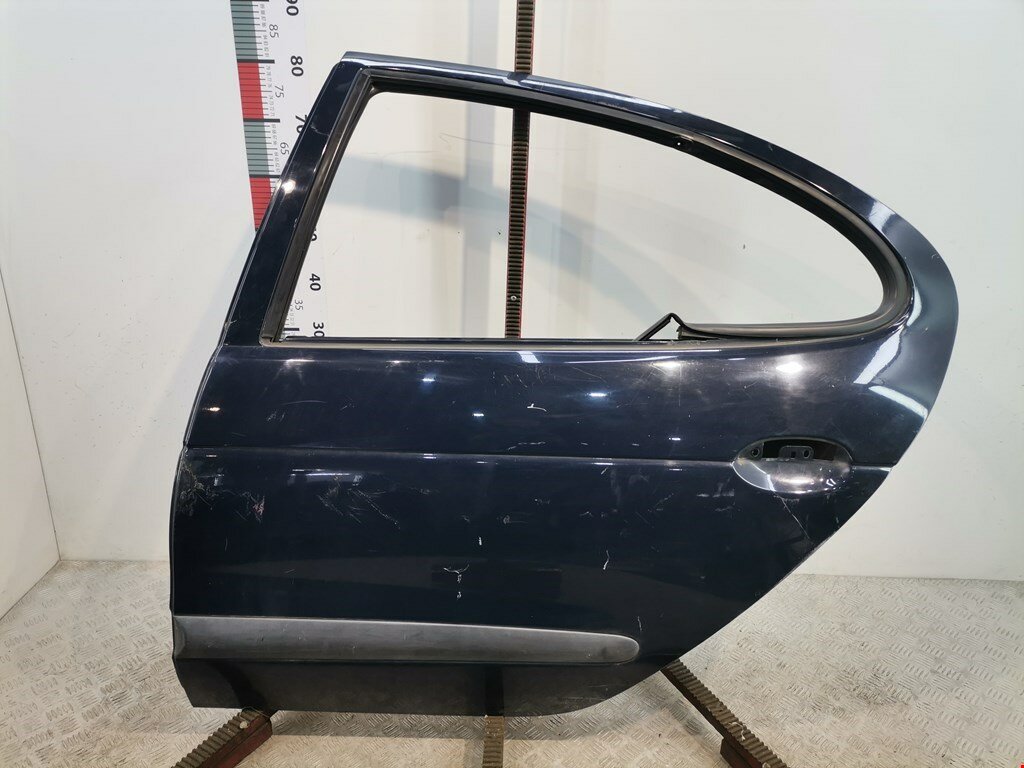 Дверь задняя левая Renault Megane 1 7751471875 арт. 2205603
