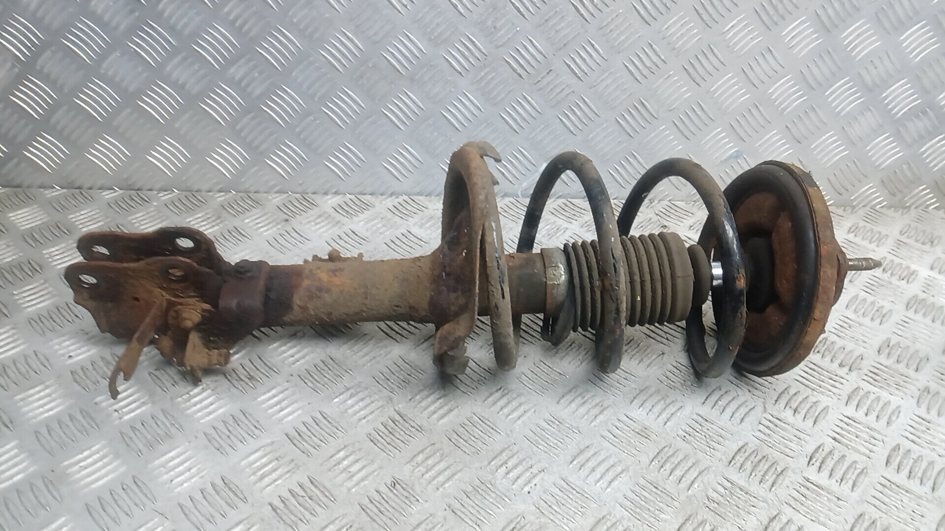 Стойка передняя правая CITROEN C-CROSSER