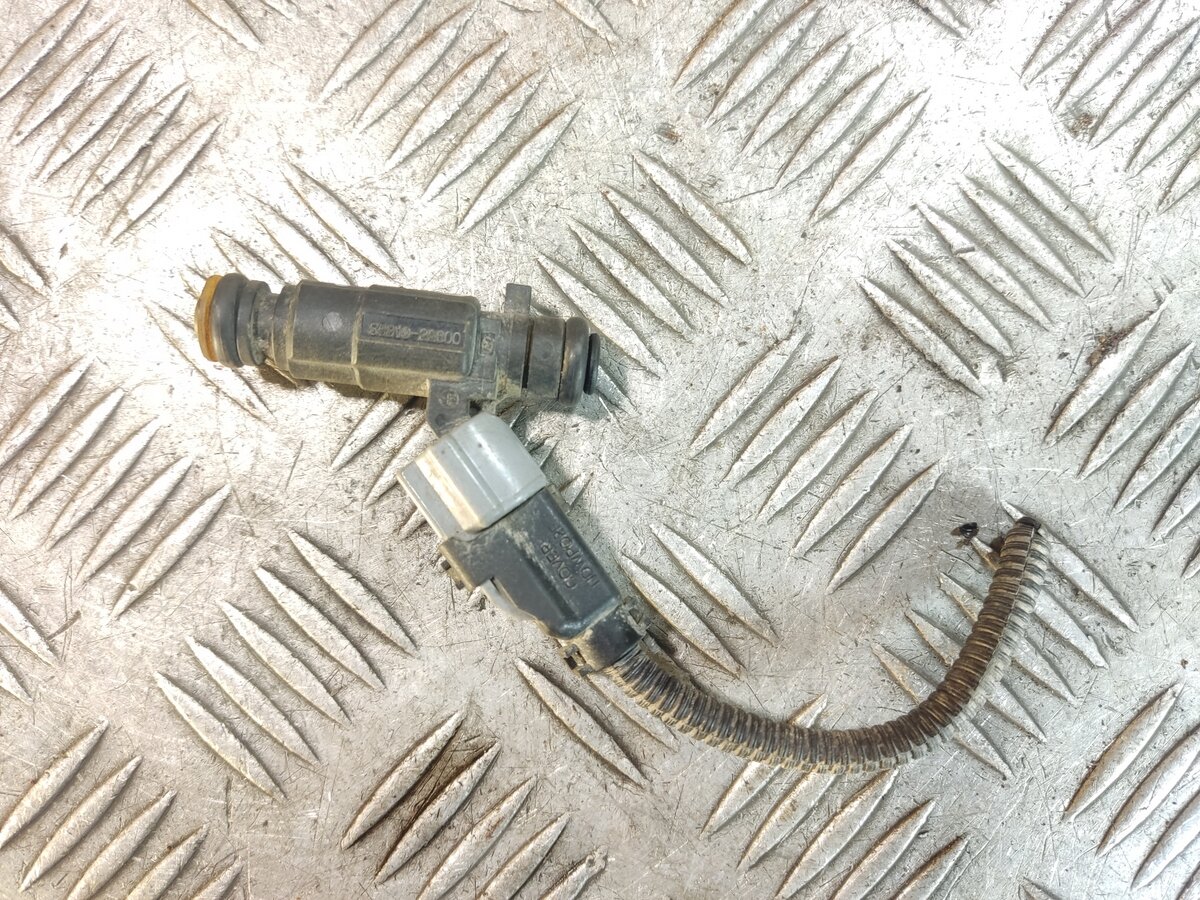 Форсунка двигателя HYUNDAI Accent 2000-2012 3531022600