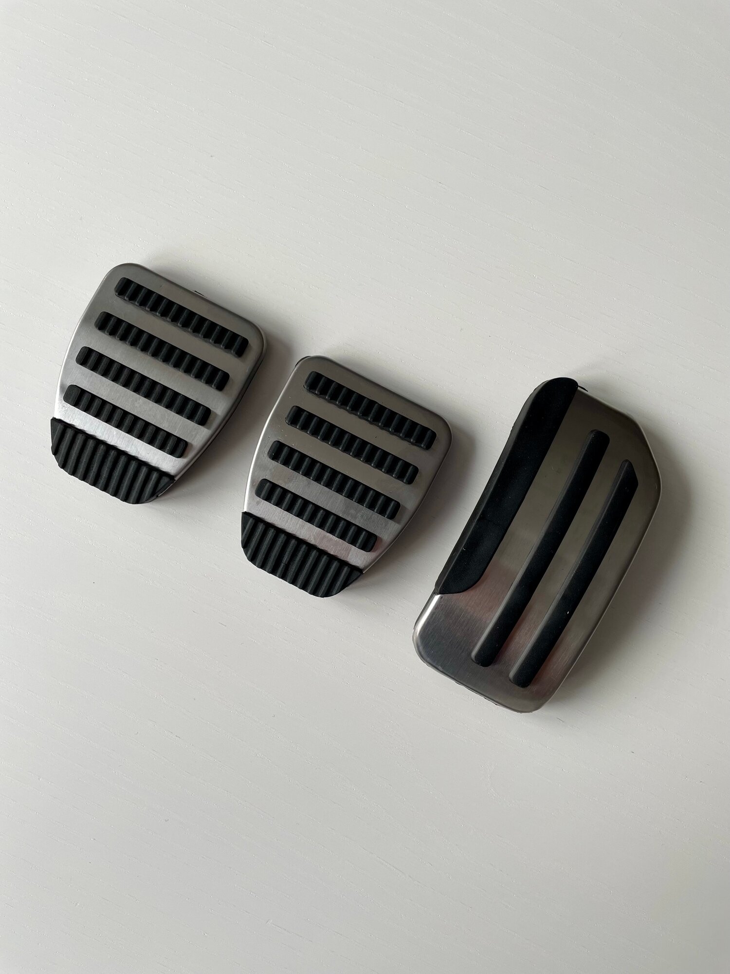 Накладки на педали Nissan