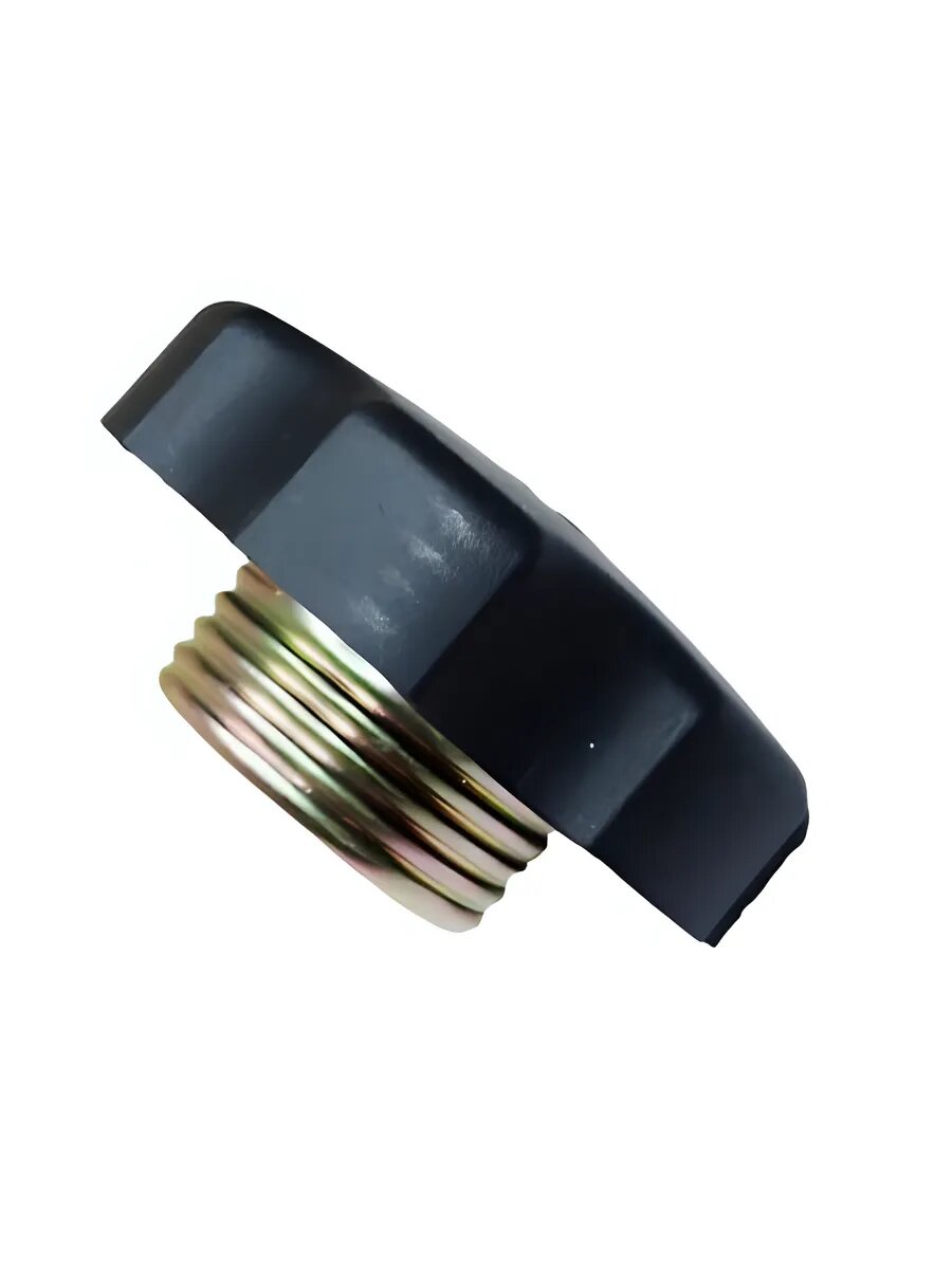 Крышка бензобака 168f с внешней резьбой