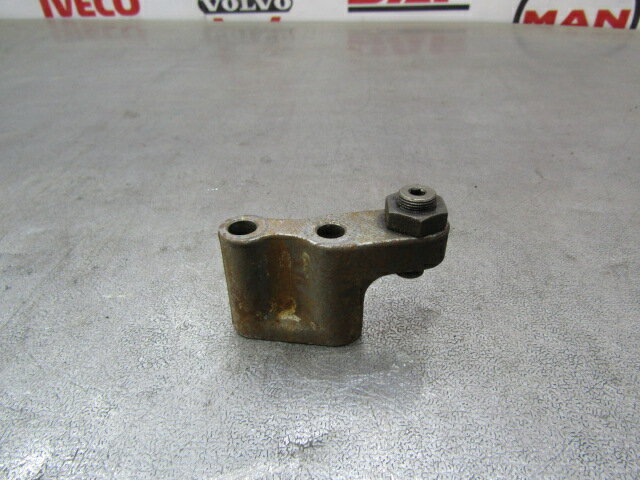 Опора коромысел двигателя D2066 MAN TGA, TGS, TGX