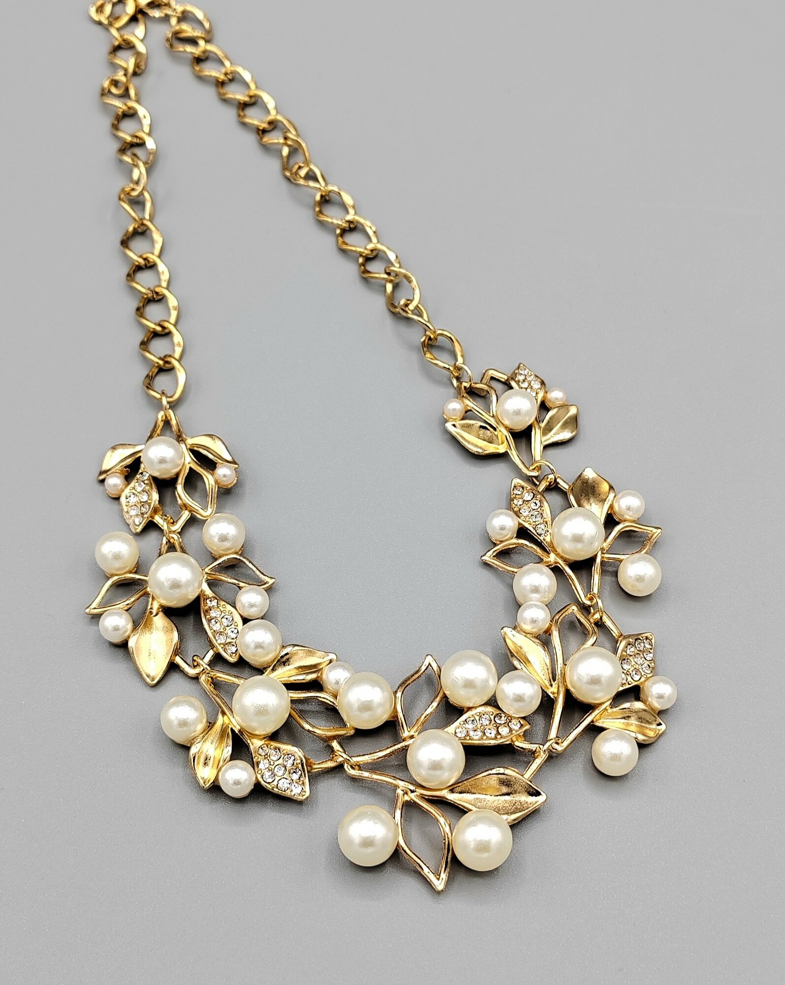 Колье, искусственный камень, жемчуг имитация