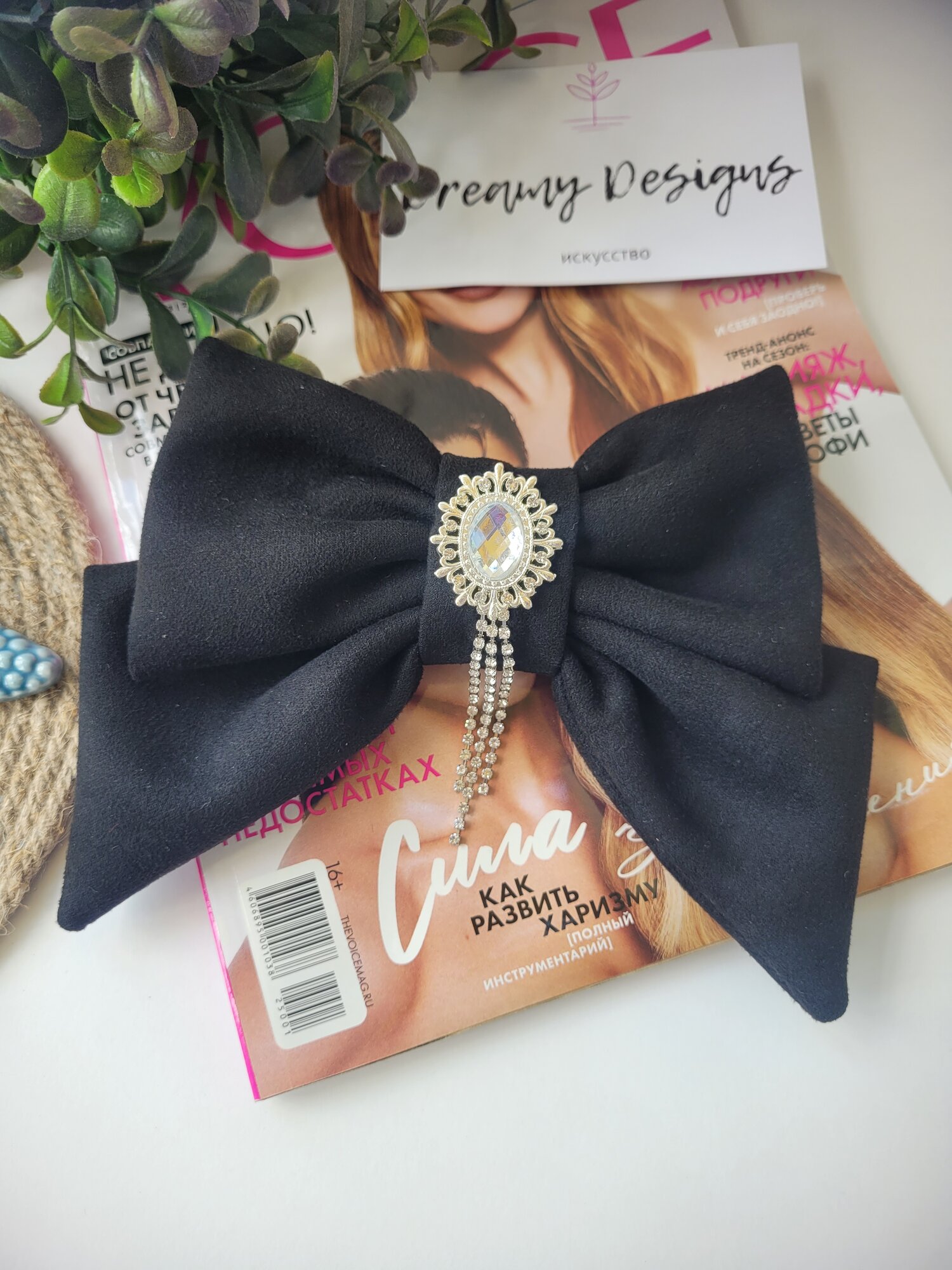 Бант на заколке для волос из замши