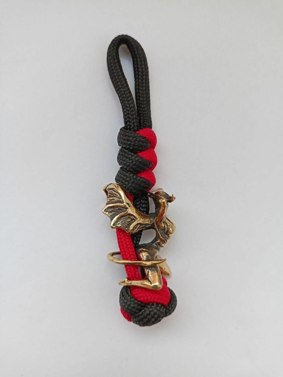 Темляк с бронзовой бусиной Суккуб