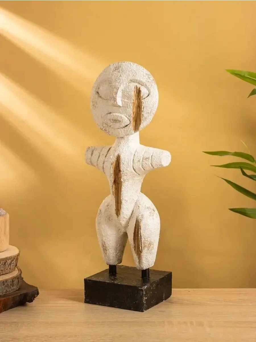 Деревянный сувенир «Человечек» на подставке