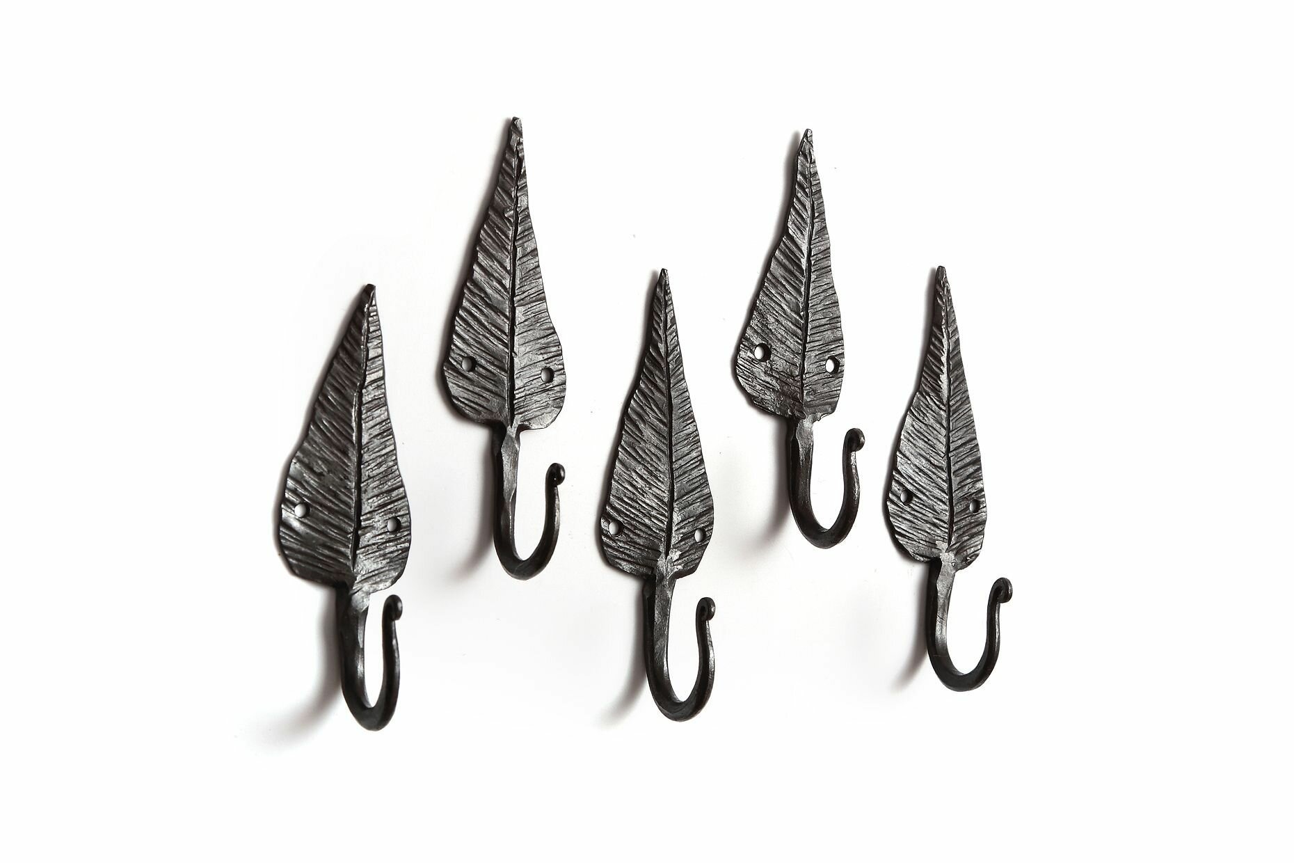 Набор металлических кованых крючков "Листик" 5 шт.
