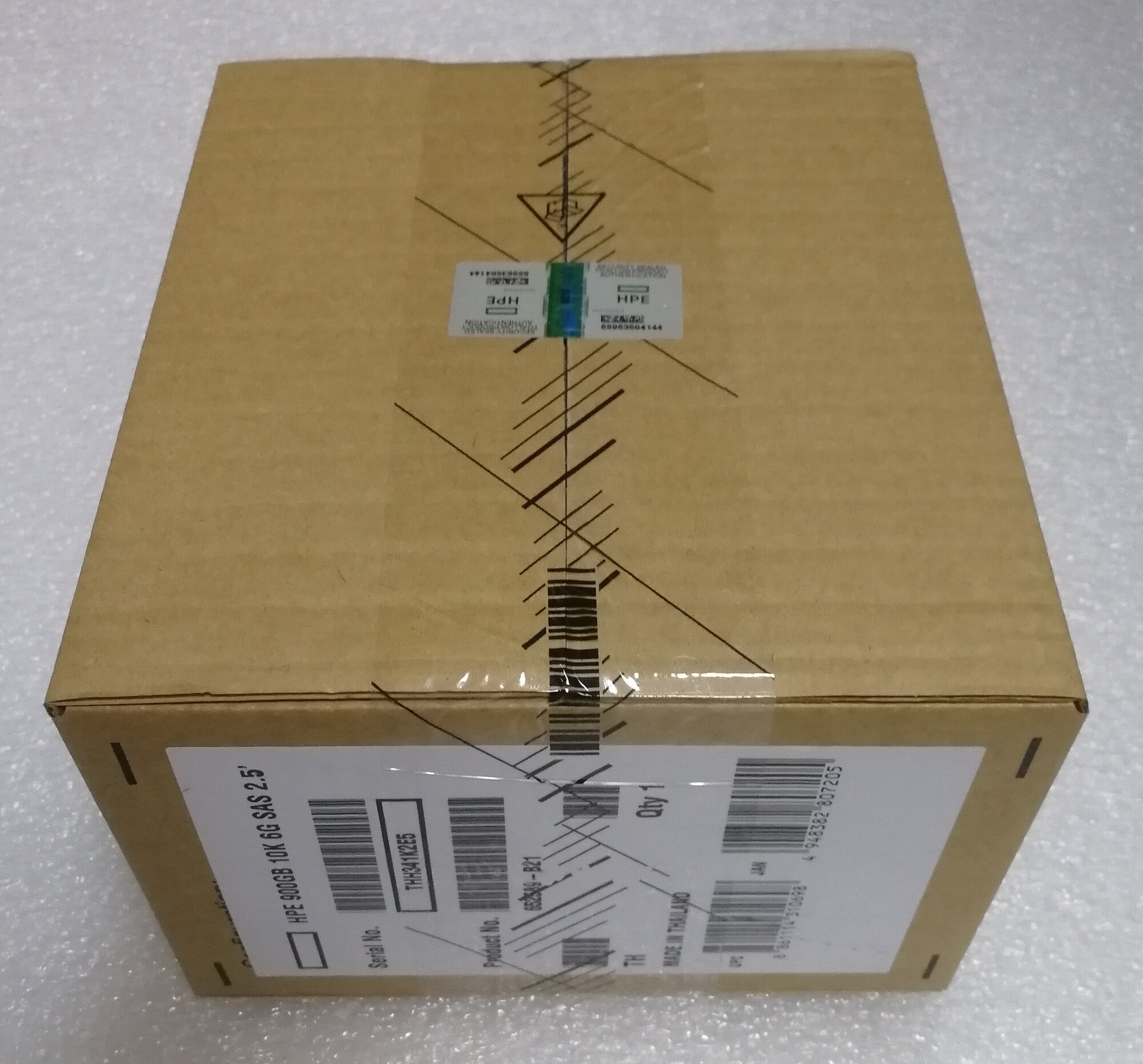 Жесткий диск HP 652589-B21 900 ГБ 10K 6G SAS SFF 2.5 серверный 652589-S21 653971-001 796365-003 652589-B21