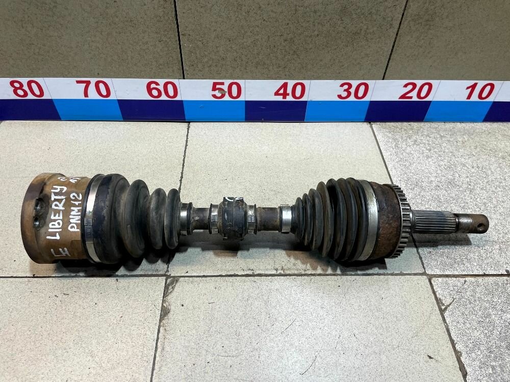 Полуось передняя левая Nissan Liberty 39101WA270