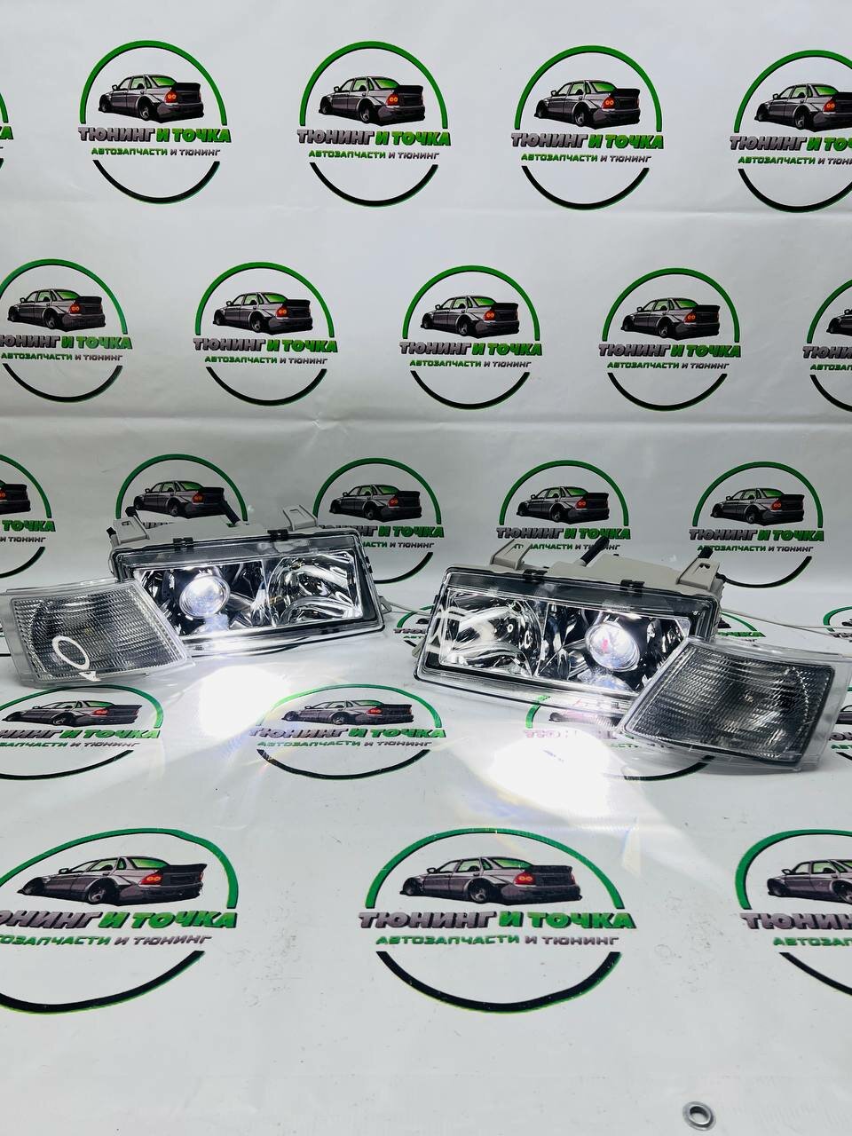 Фары передние ВАЗ 2110, 2111, 2112 Optima Bi-led хром маска