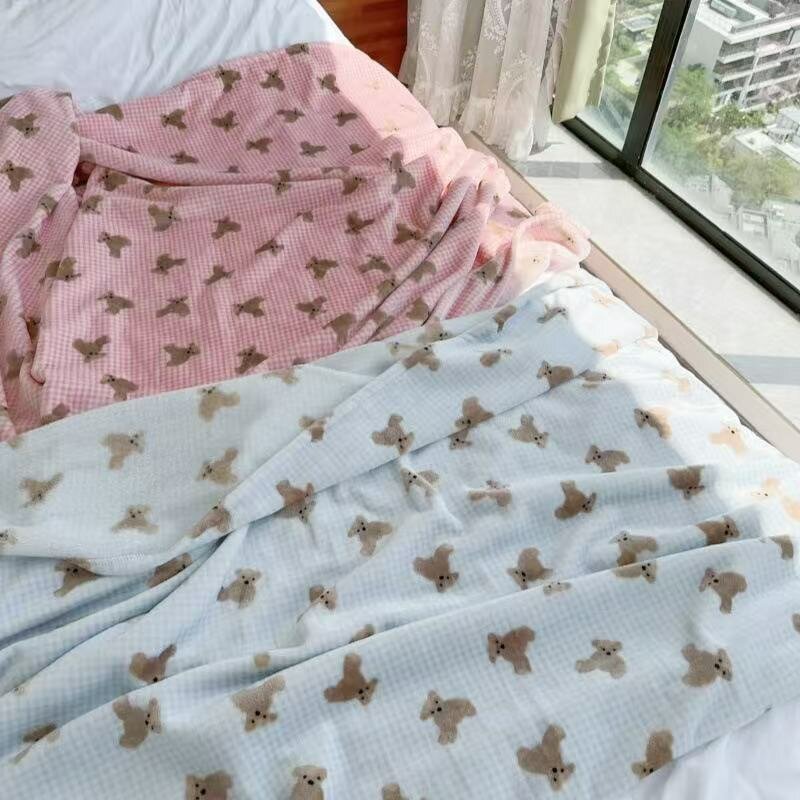 Плед с мультяшным рисунком от Miniso, теплый осенне-зимний плед, портативный плед для сна в общежитии, плед для дивана, 180*200 см.