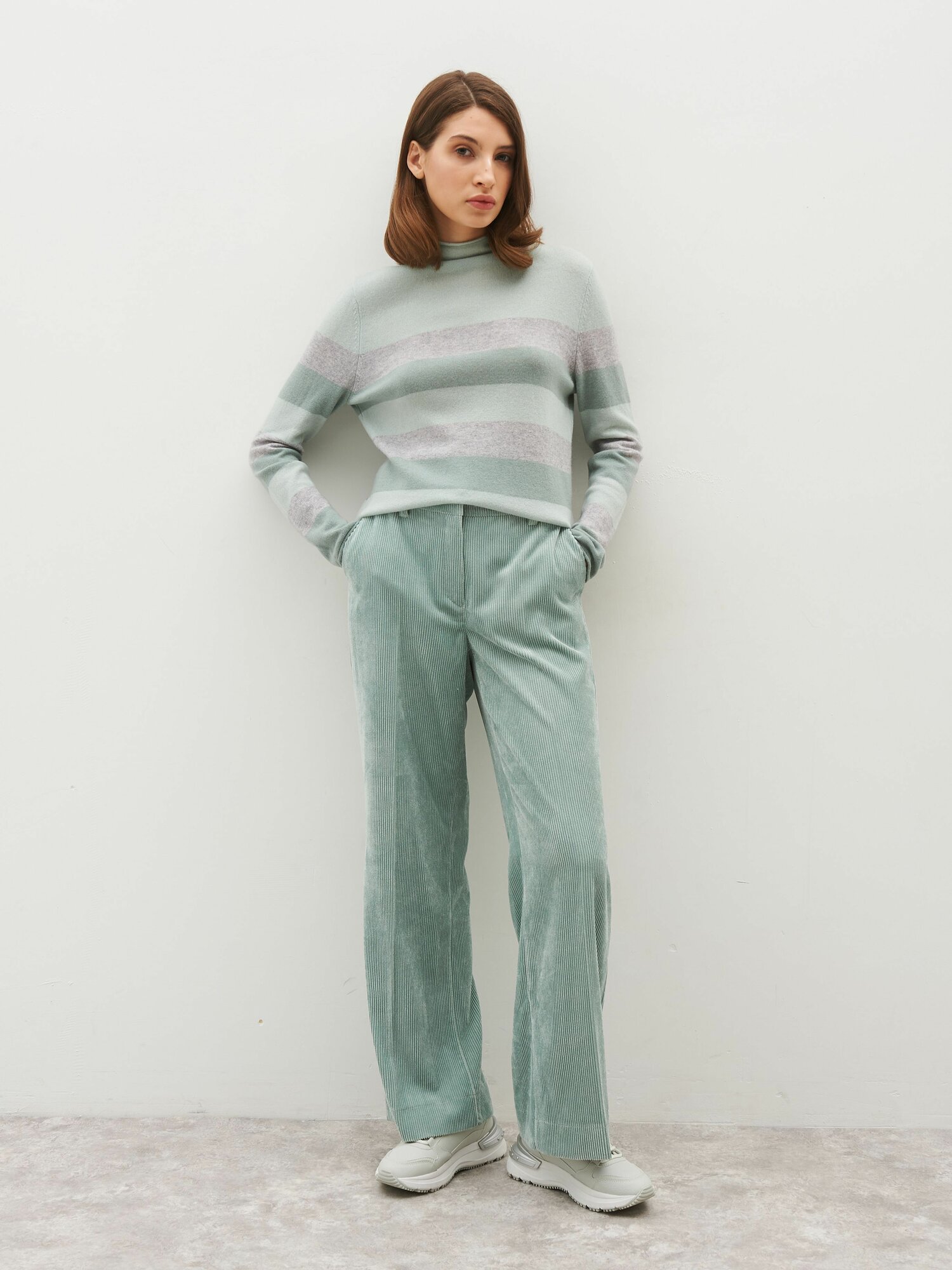 Брюки Gerry Weber Осень-зима 2024, размер 40, золотой, зеленый