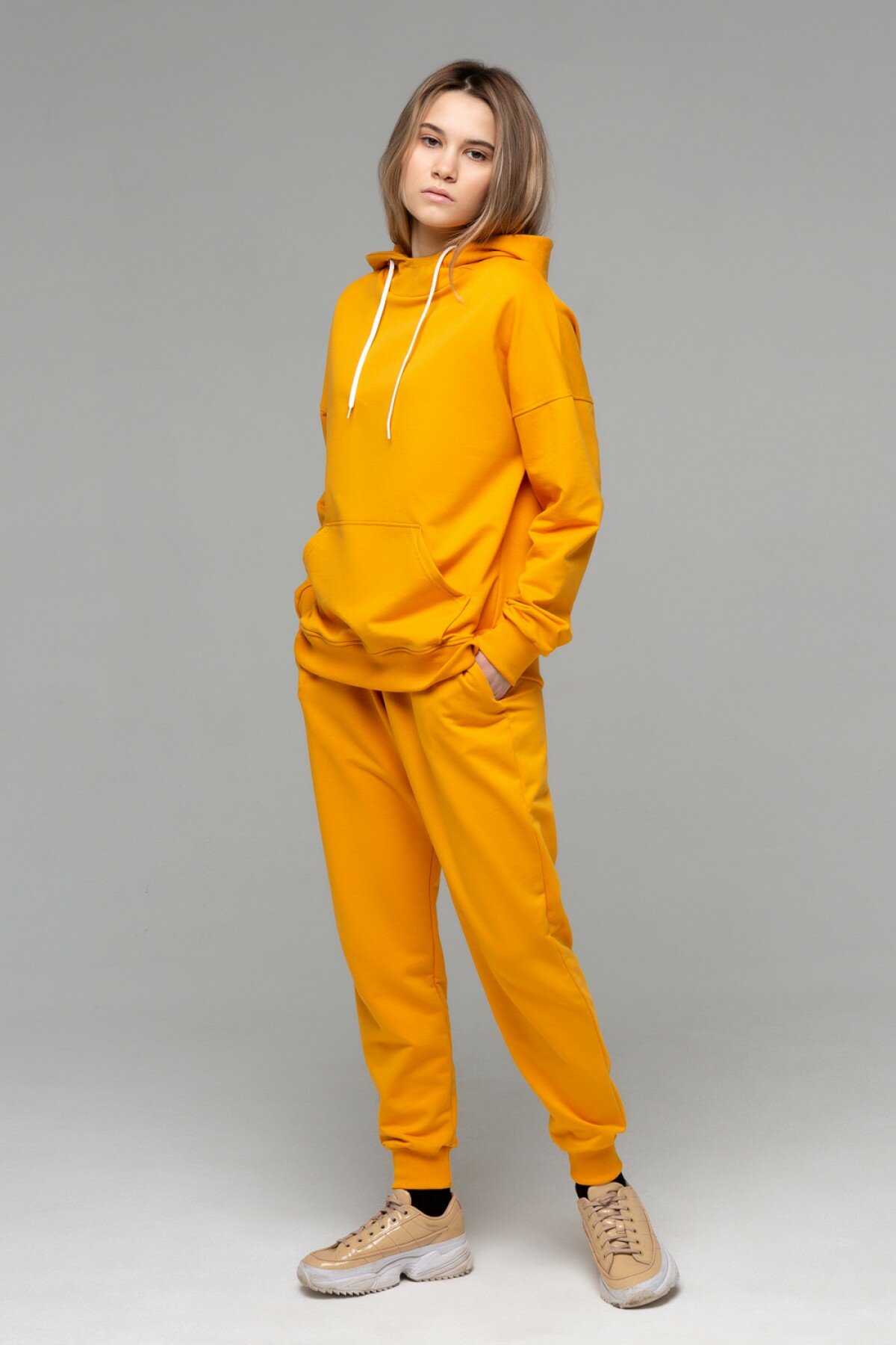 Костюм спортивный