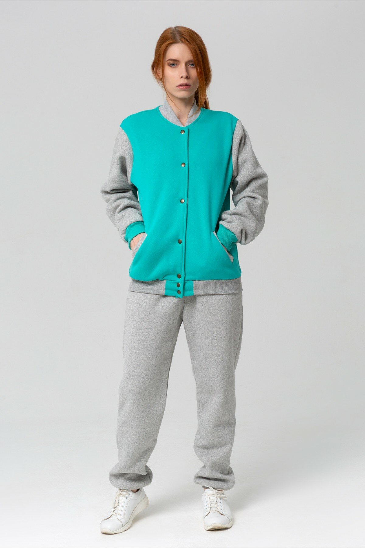 Костюм спортивный