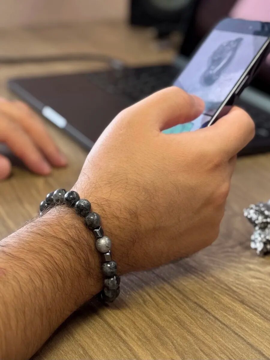 Браслет "Вершитель реальности" с метеоритом и лабрадоритом