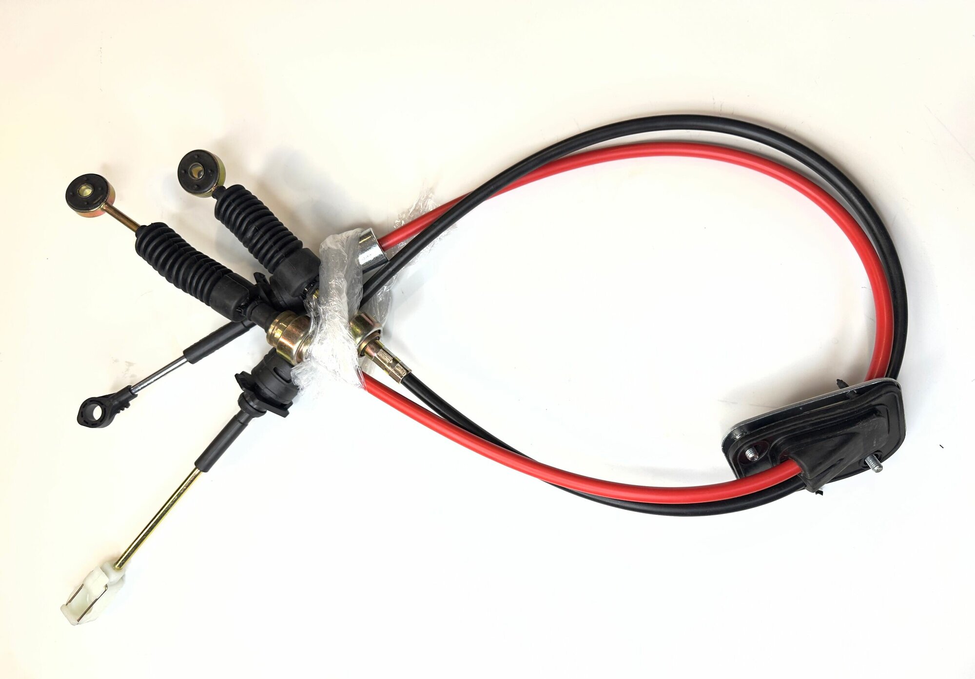 Трос КПП Geely Emgrand EC7 [1.8 16V 5MT седан] 1064001014