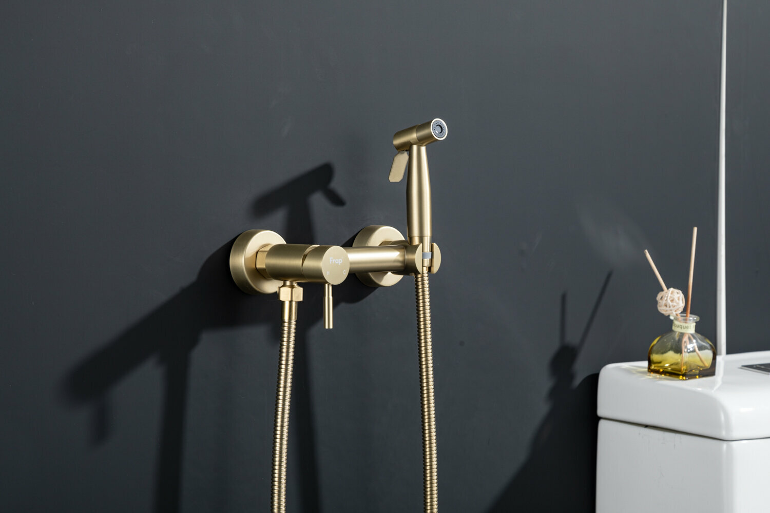 Гигиенический душ со смесителем Frap F7503-3 золотой сатин, латунь