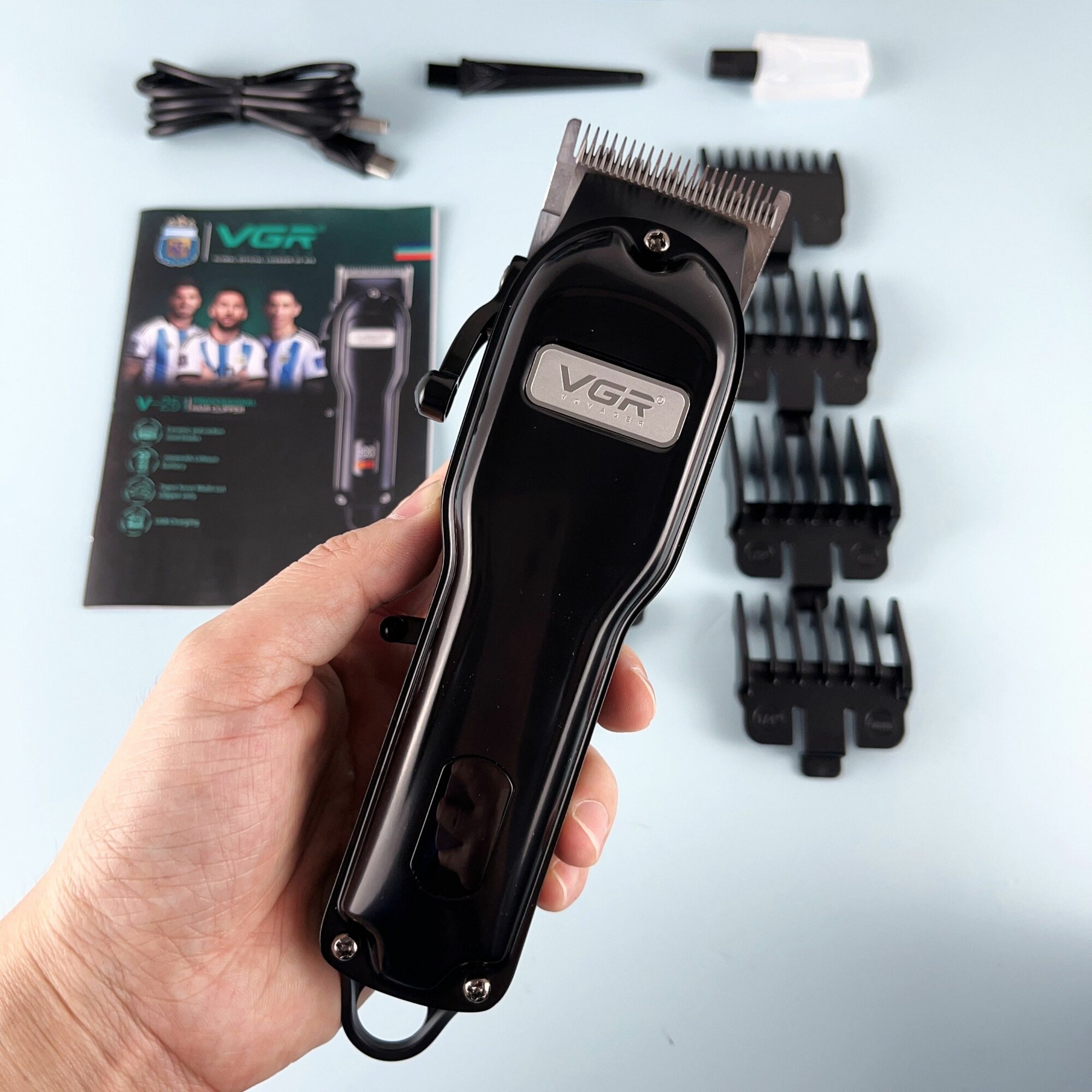 Машинка для стрижки VGR Voyager V-251 Professional Hair Clipper