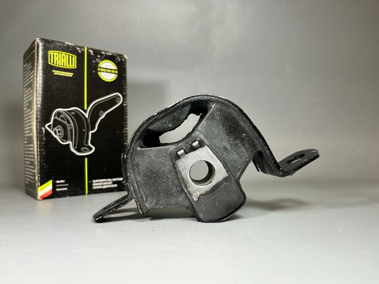 Подушка двигателя для а/м ВАЗ-1118, задняя