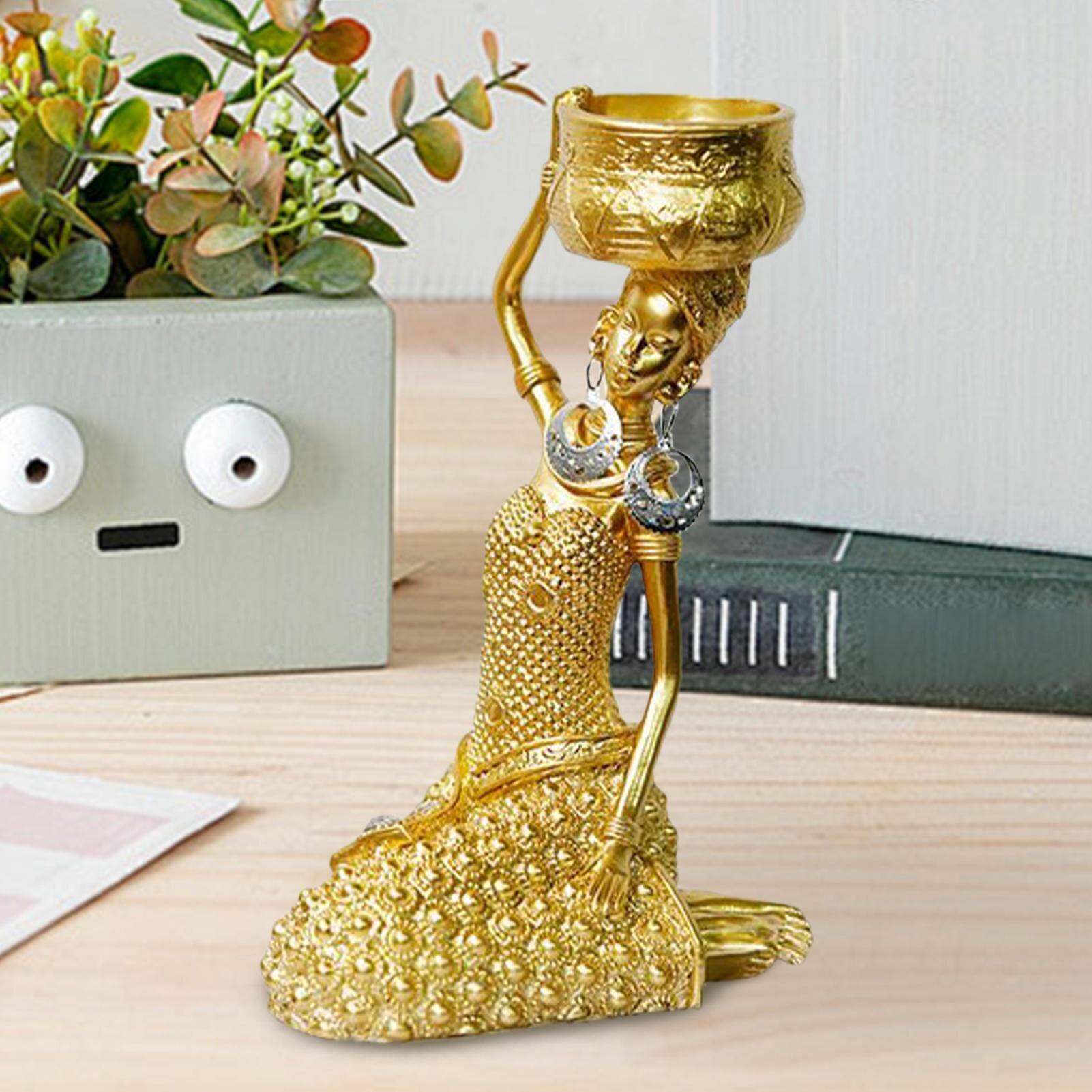 Золотая женская статуя африканского племени, украшение для дома