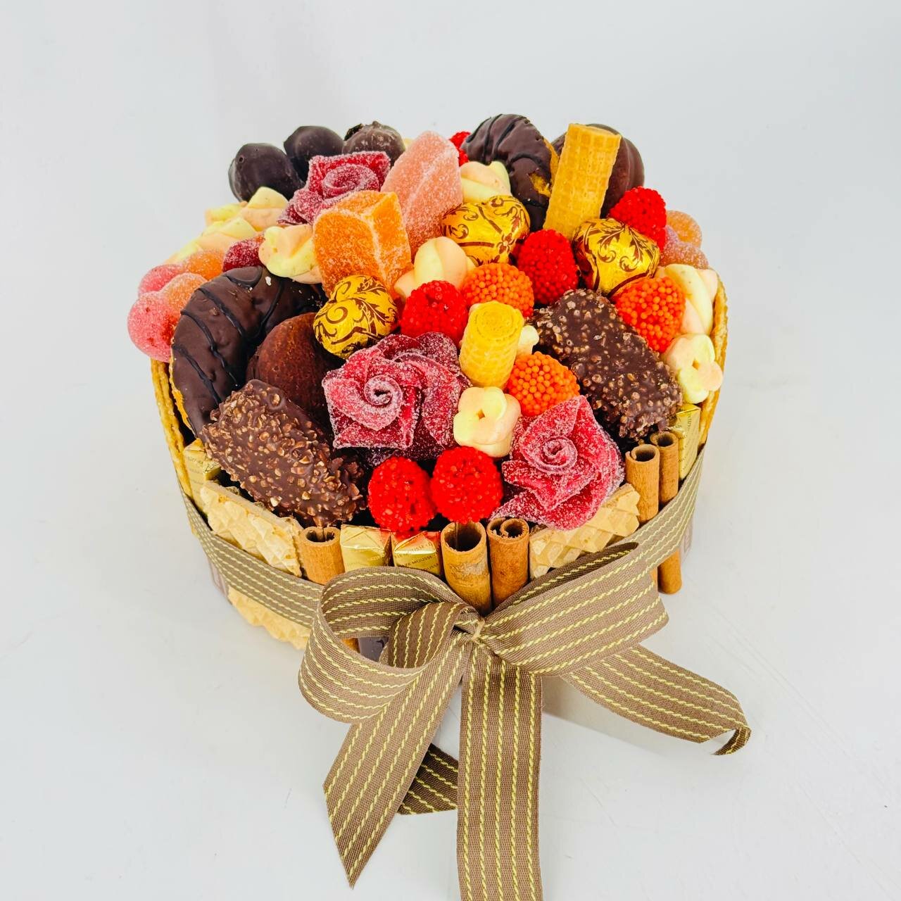 Бенто торт из сладостей. Сладкий букет из мармелада, маршмеллоу