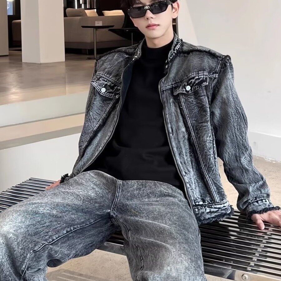 Куртка джинсовая