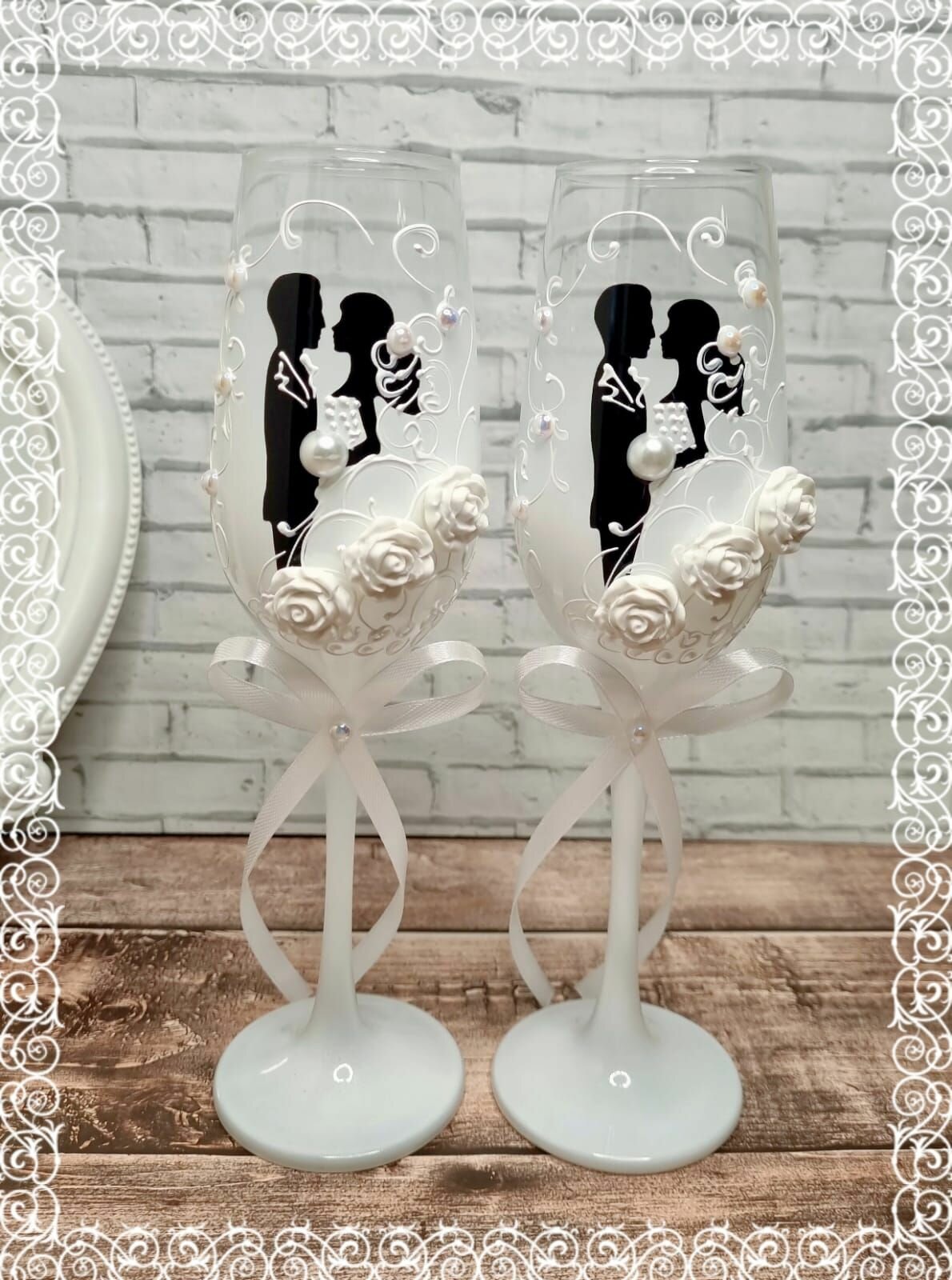 Свадебные бокалы "Нежность" с розочками/ бокалы молодожёнов/бокалы для шампанского/свадебные бокалы/свадьба/свадебные аксессуары