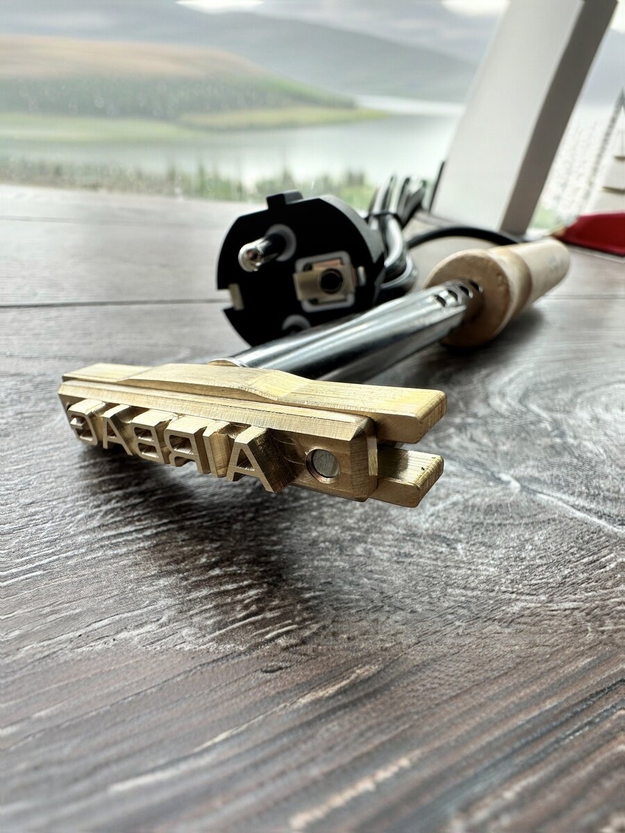 Клише на паяльнике