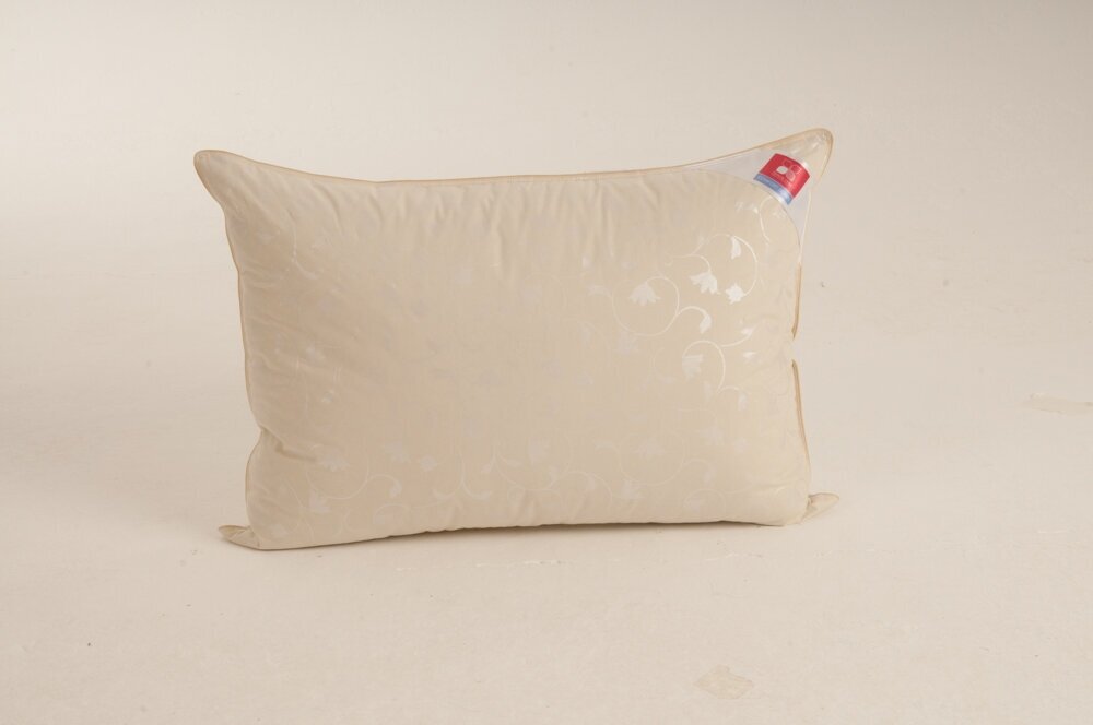 Пуховая подушка Камелия 50х70 (50х68) Легкие Сны /Оригинал/ 85% Гусиный пух, 15% перо / Тик, бежевый / 1ед.