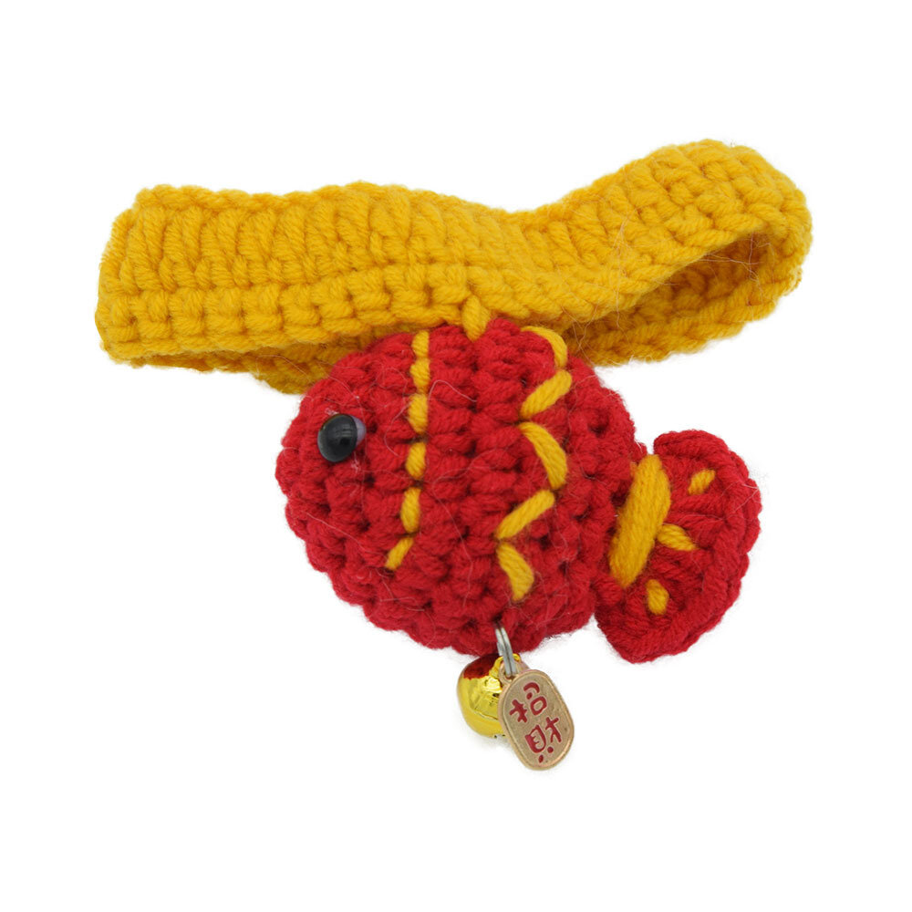 Ошейник для кошек из красной шерсти ручной вязки с рыбками для привлечения богатства и удачи, процветания на каждый год