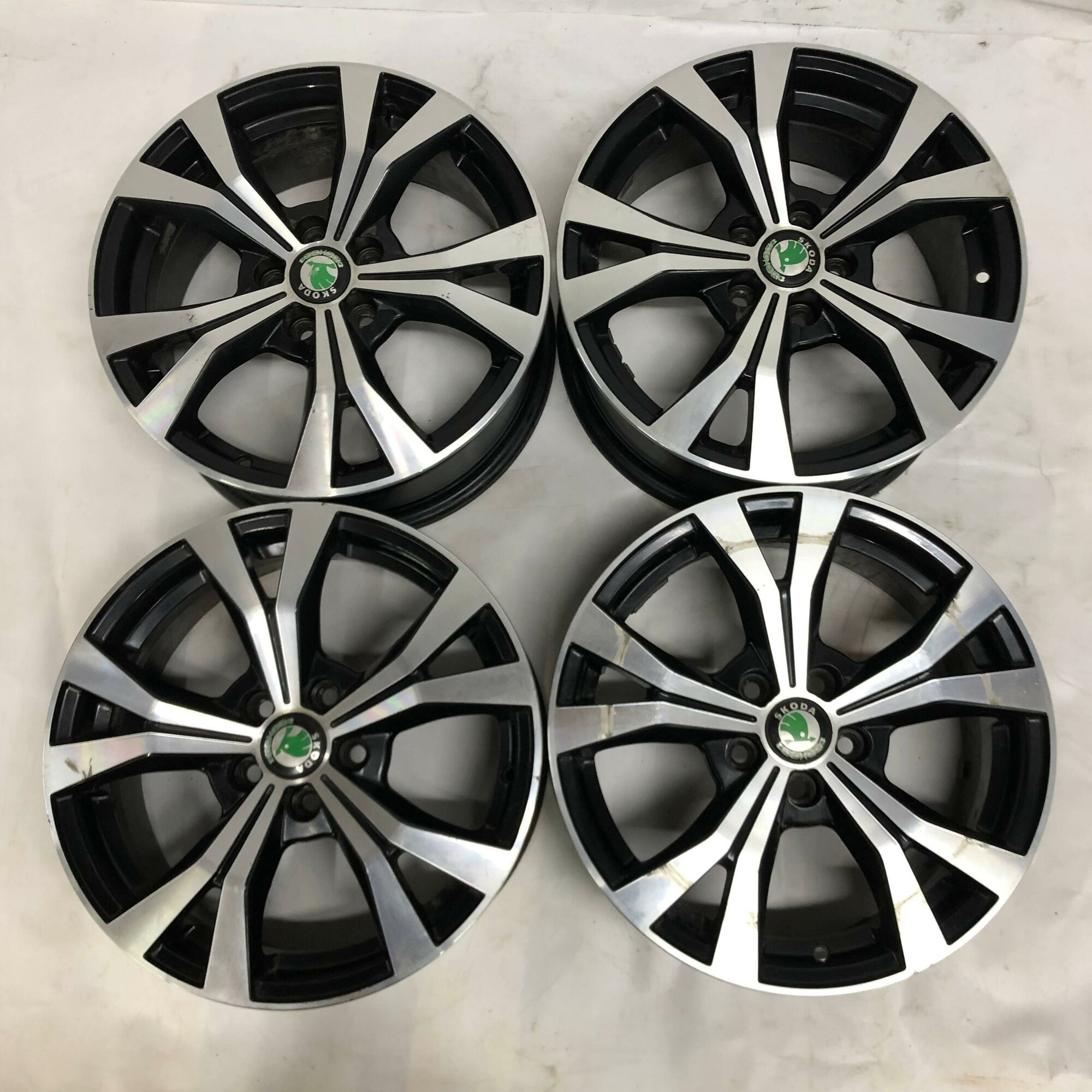 Колесные диски SKAD 16x6.5 PCD 5x100 D57.1 ET43 (Реплика)