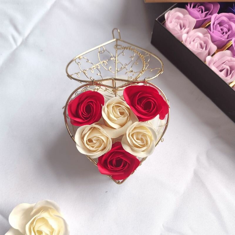 Букет из мыльных роз , розовые розы 6 шт, Цветы из мыла в подарок на день Рождения, маме, жене, дочке, любимой.