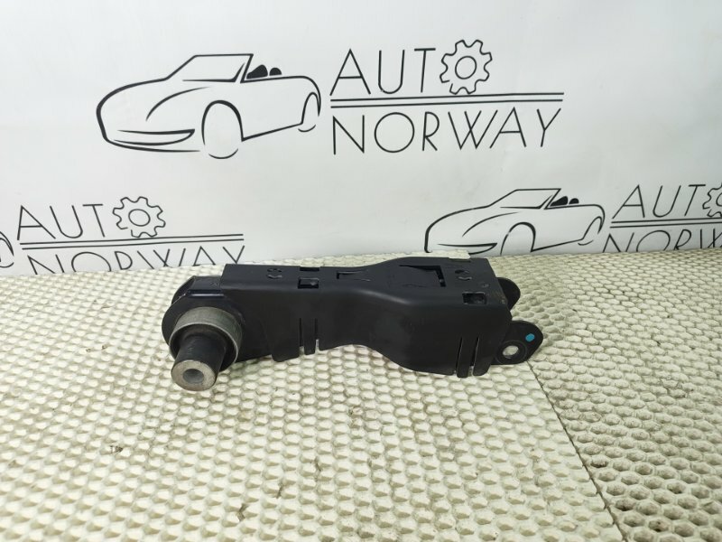 Рычаг подвески нижний Land Rover Range Rover Evoque L551 2022 Задн. Лев.