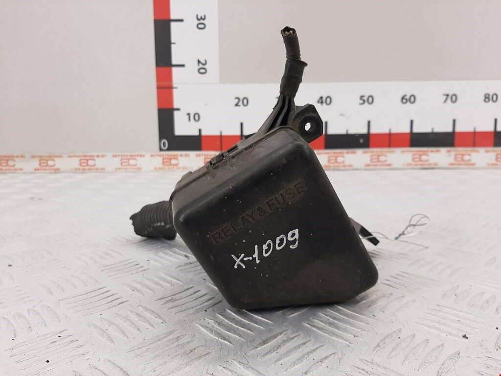 Блок реле Toyota Avensis 1 (T220) 8274205010 арт. 766701